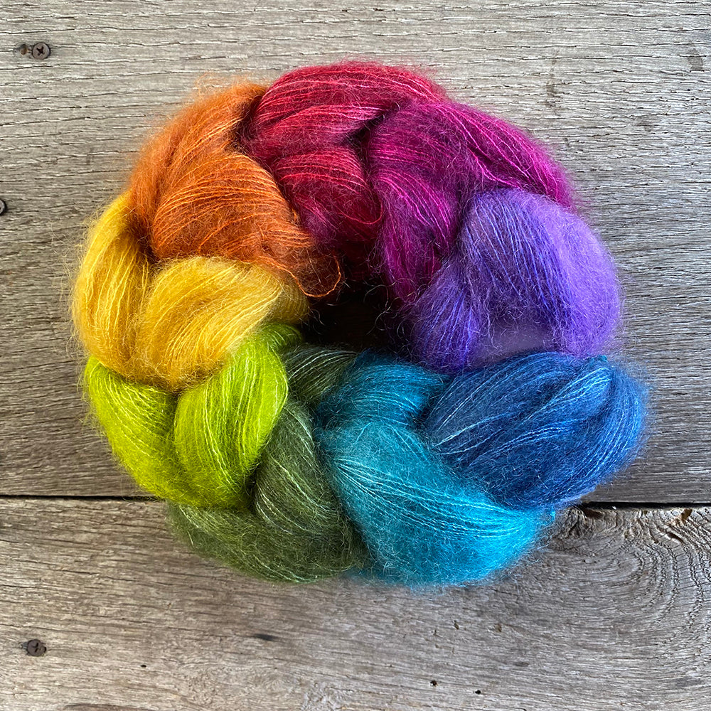 Fuzzy Bits – Haus of Yarn